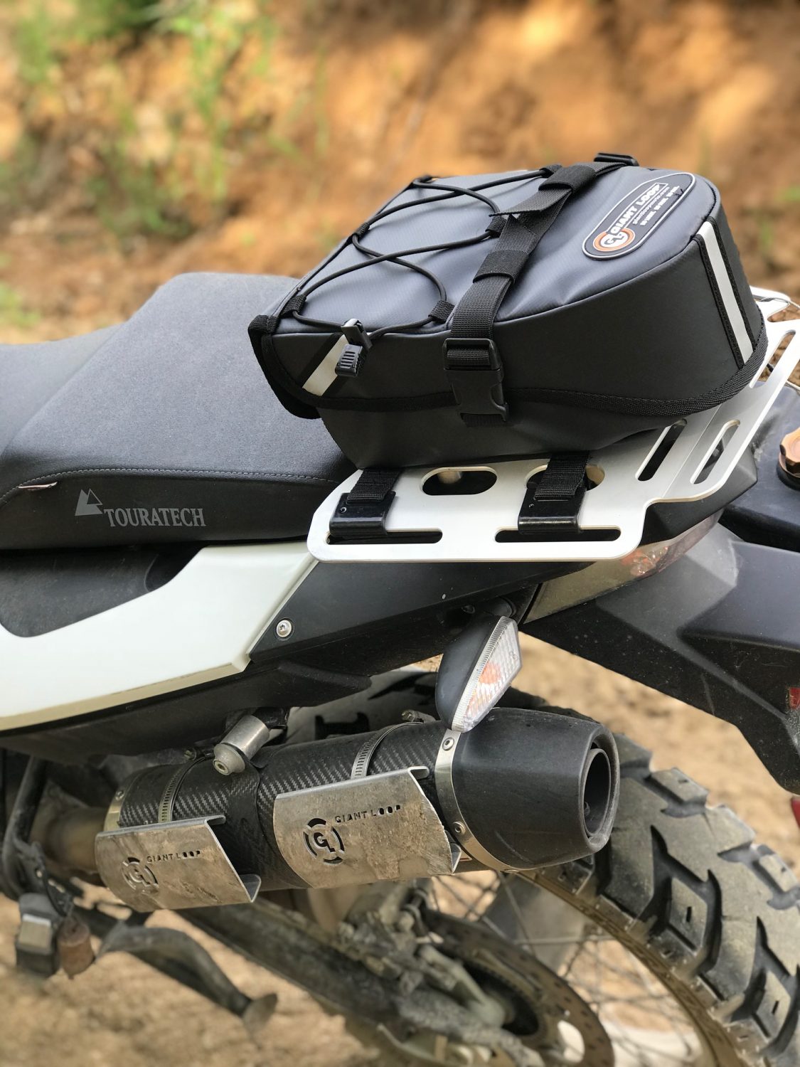 WHY I PREFER THE GIANT LOOP KLAMATH TAIL RACK PACK - Dirt Orcas